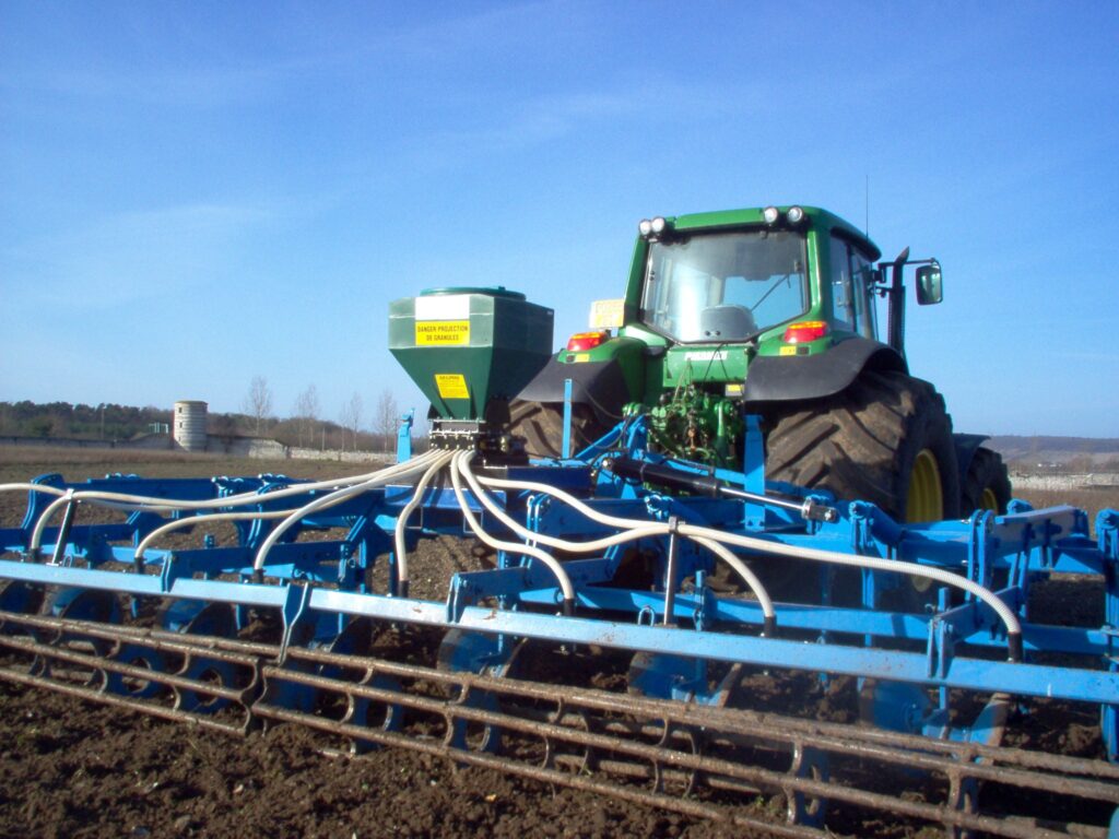 Semoir T15 - Delimbe