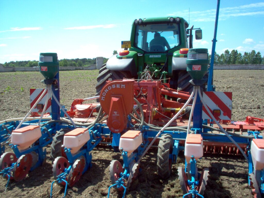 Semoir T14 - Delimbe